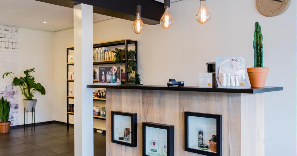 Welkom bij Kapsalon Style en Beauty, Burgum, kapsalon | 1Kapper.nl